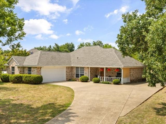 10519 Ravenswood Rd, Granbury, TX 76049