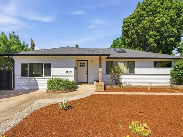 1051 Manhattan Ct, Sunnyvale, CA 94087