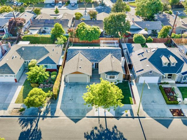 1051 Maraschino Drive