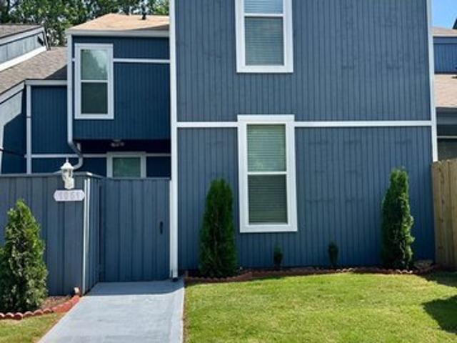 1051 Mariners Ct, Stone Mountain, GA 30083
