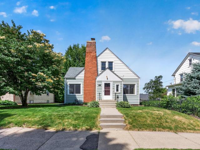 1051 Ottawa Avenue
