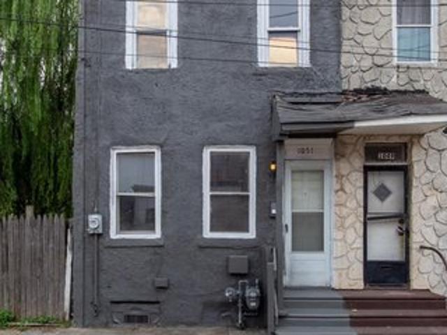 1051 Diamond St, Camden, NJ 08103