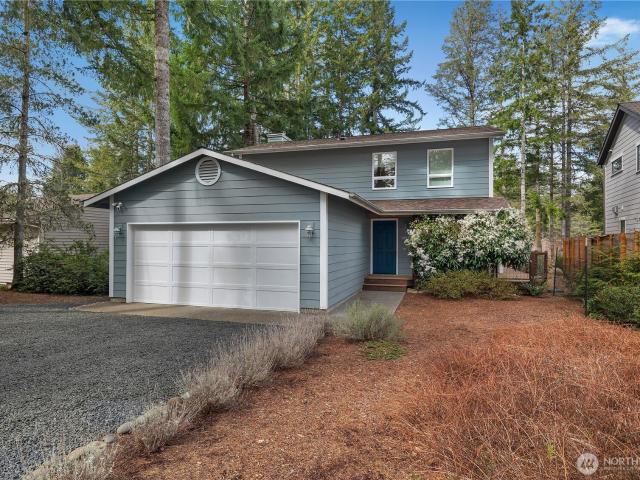 1051 E Ballantrae Dr, Shelton, WA 98584 | MLS #2502 | Compass
