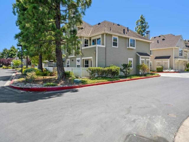 1051 Helm Lane