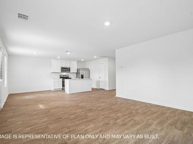 1051 Phantom Hill Rd