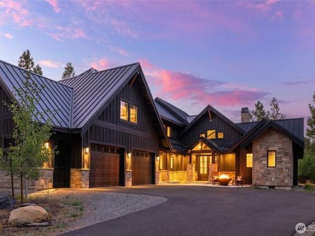 1051 Southern Star Ln, Cle Elum, WA 98922