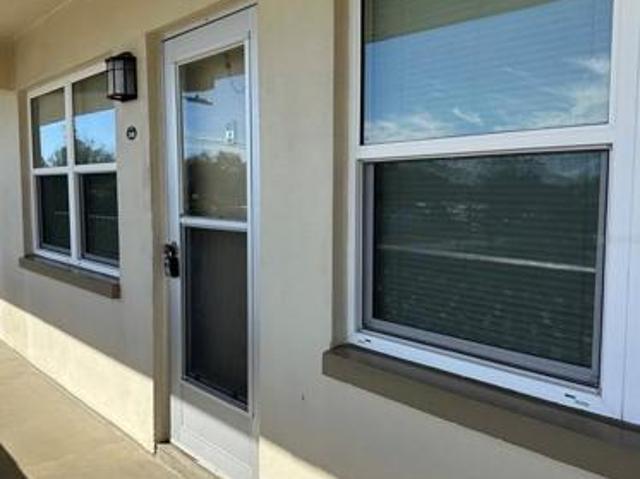1051 79th Ave N #310, Saint Petersburg, FL 33702