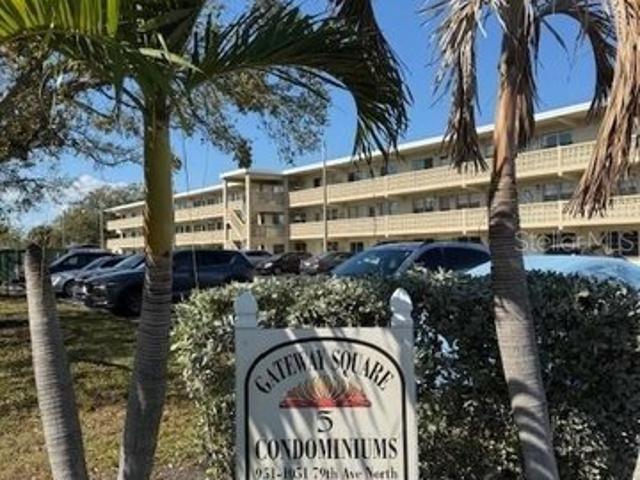 1051 79th Ave N Apt 212, Saint Petersburg, FL 33702