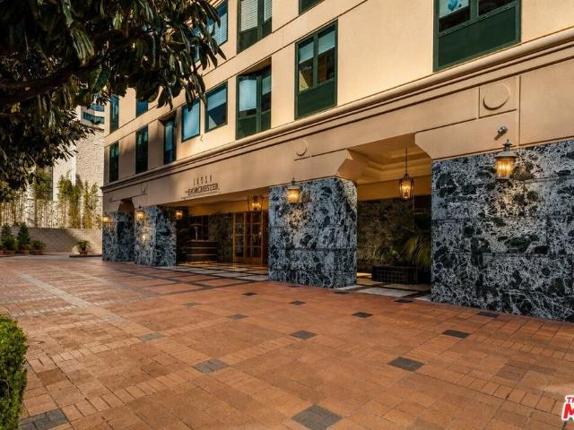 10520 Wilshire Boulevard 701