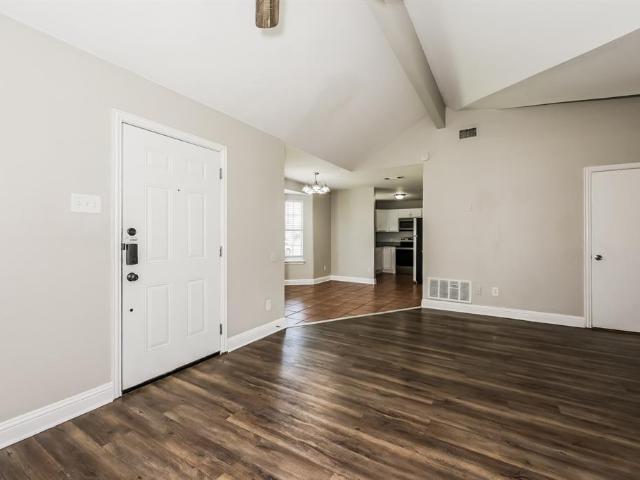 10522 Woodleaf Drive