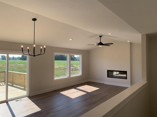 10522 Poppy Lane