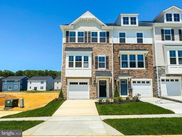 10527 Cobbler Pl, White Plains, MD 20695