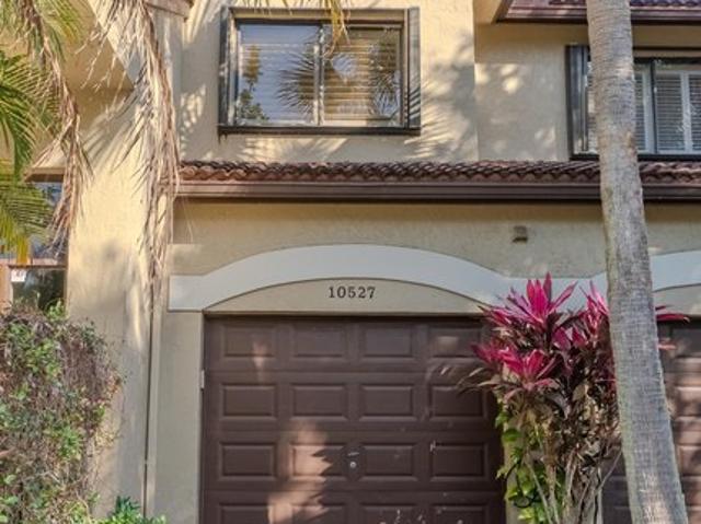 10527 NW 10th St Unit B130, Plantation, FL 33322