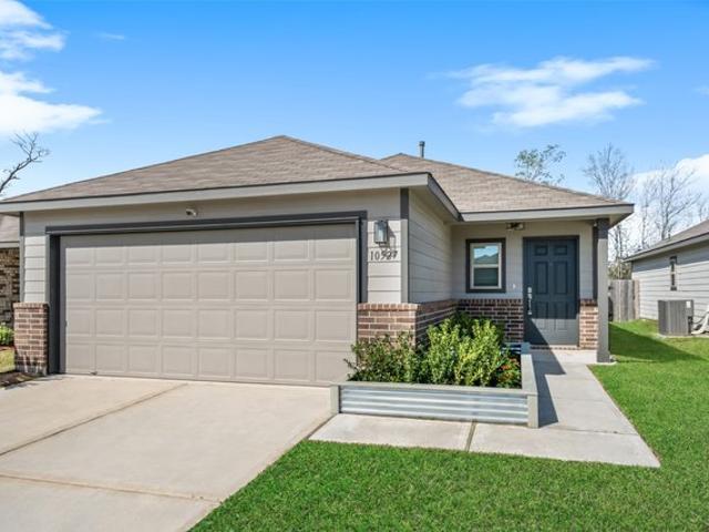 10527 Red Orchid Dr, Houston, TX 77016