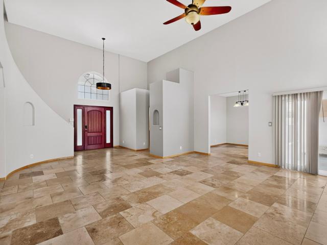 10524 Calle Sombra NW