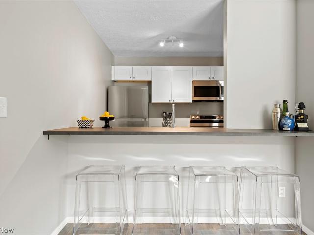 10524 Clifton Boulevard 301
