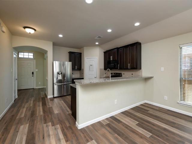 10525 Turning Leaf Trail