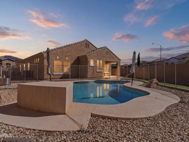 10525 w melinda lane