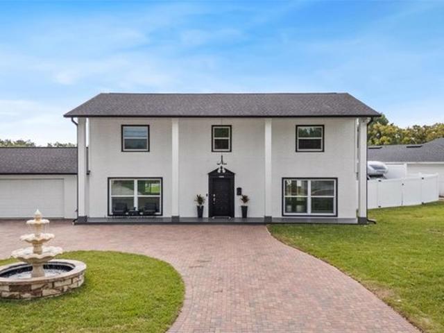 10525 Homestead Dr, Tampa, FL 33618