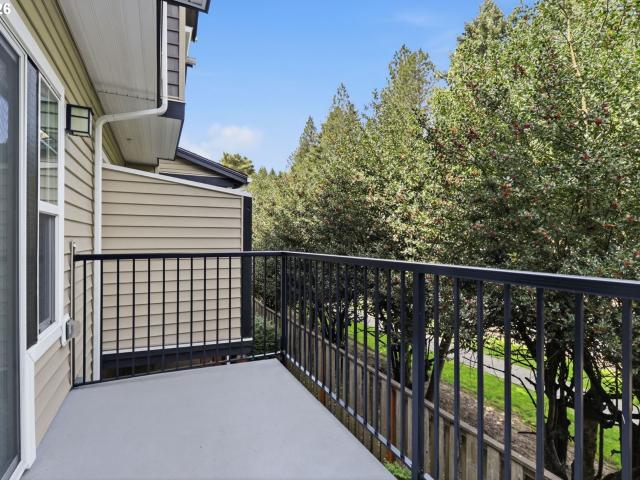 10525 ne cedar falls loop