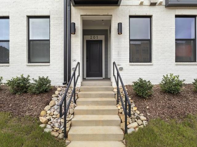 10528 Bailey Branch Dr Unit 101, Raleigh, NC 27614