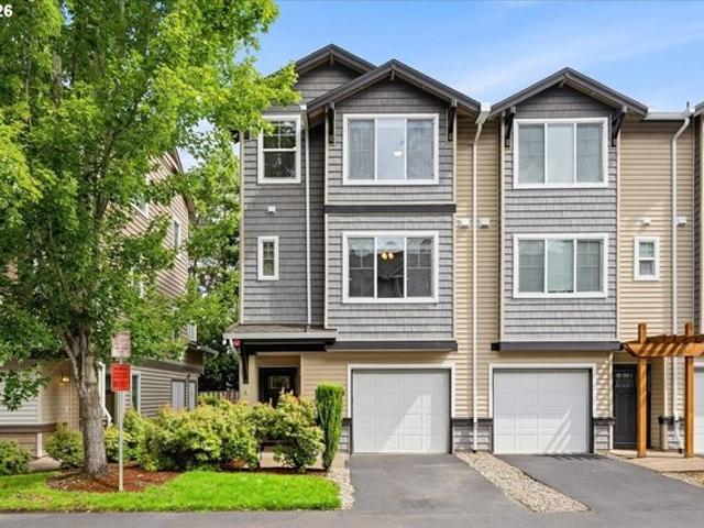 10529 NE Cedar Falls Loop, Hillsboro, OR 97006