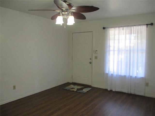 1052 NW 7th Place