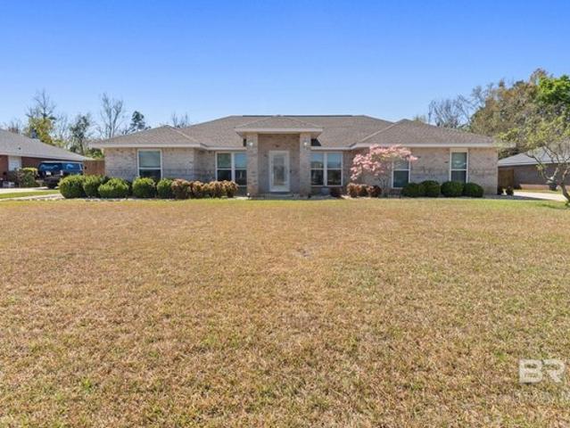 1052 Orlando Dr, Foley, AL 36535