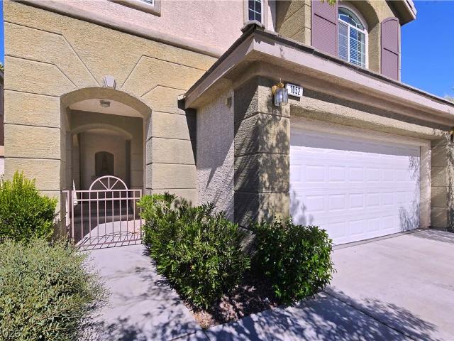 1052 brinkman street