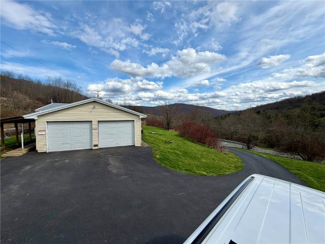 1052 County Highway 23