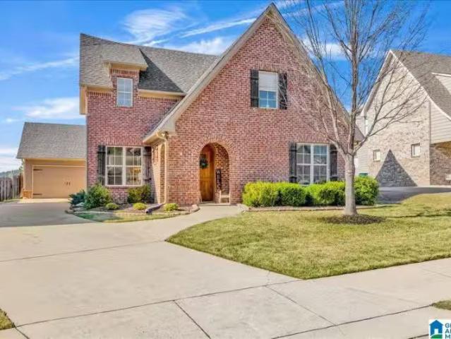 1052 EVAN CIR, CHELSEA, AL 35043 Single Family Residence For S.