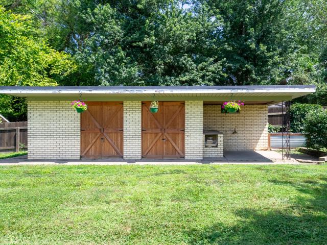 1052 Fenno Drive
