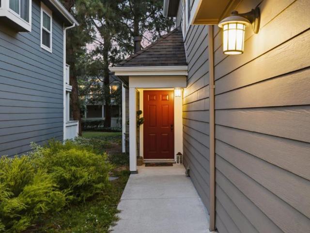 1052 Galley Lane