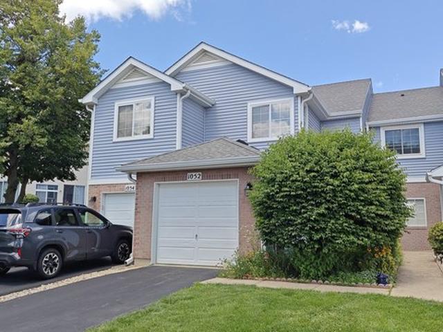 1052 Hinswood Dr, Darien, IL 60561
