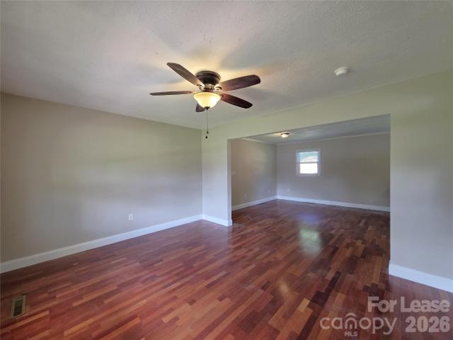 1052 Rembrandt Drive SW