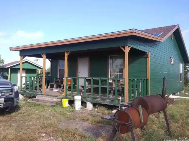 1052 Steep rd, Del Rio, TX 78840