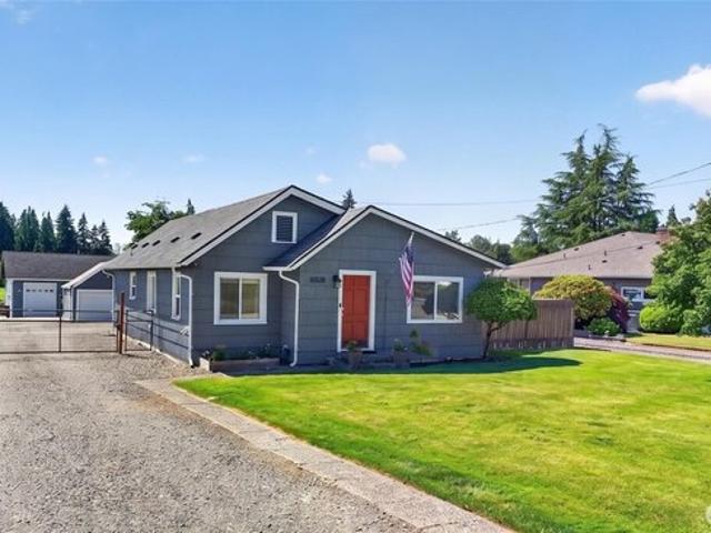 1052 th Ave E, Tacoma, WA 98446