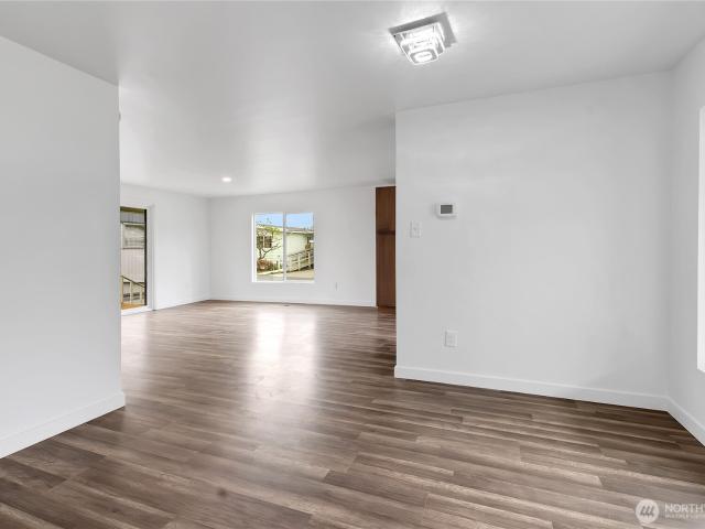1052 TH Street Ct E # 163
