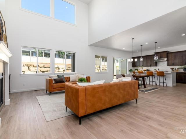 1052 W Switchgrass Dr