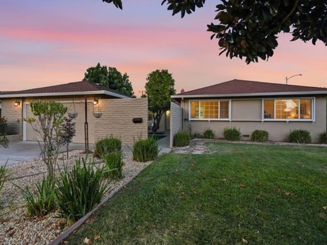 10530 N Portal Ave, Cupertino, CA 95014