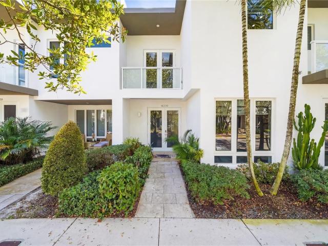 10530 NW 63rd Ter, Doral, FL 33178 | MLS #A11965 | Compass