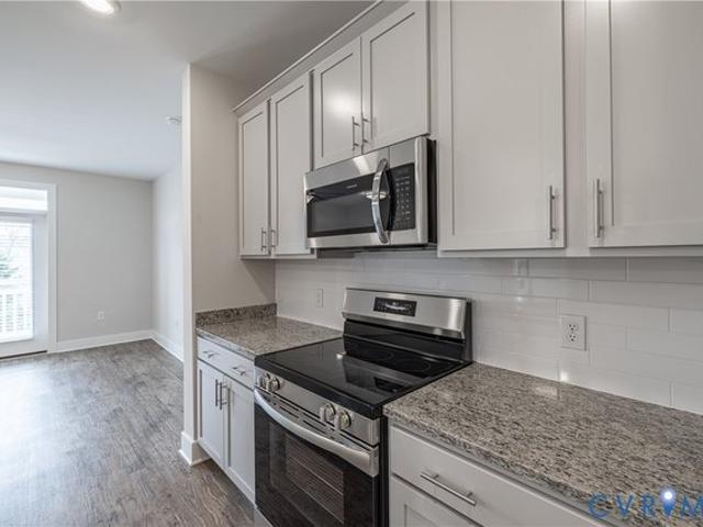 10530 Stony Bluff Dr Unit 205, Ashland, VA 23005