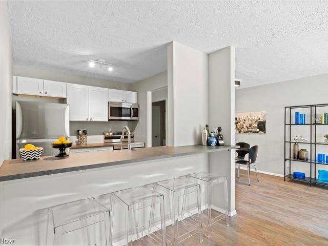 10532 Clifton Boulevard 107