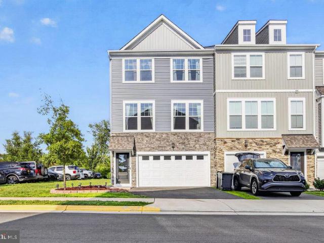 10537 Waterbury Woods Way