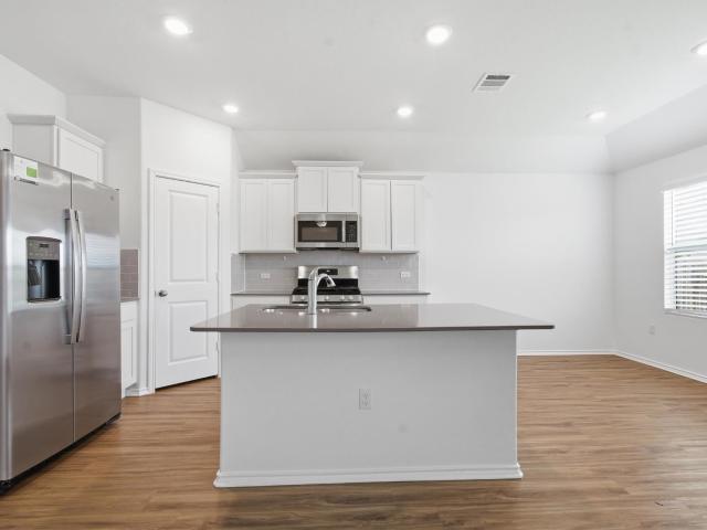 10537 Steinbeck Dr