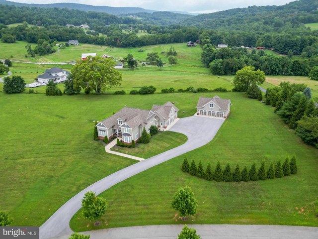 10534 Baltimore National Pike, Myersville, MD 21773