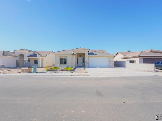 10534 E 45th St, Yuma, AZ 85367