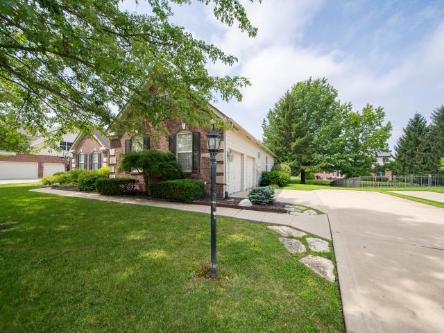 10539 Saddlestone Drive