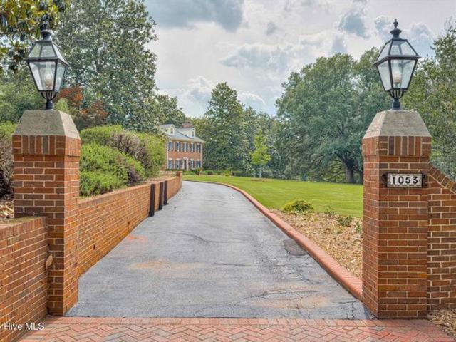 1053 Old Plantation Rd, North Augusta, SC 29841