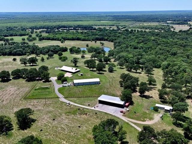1053 Acr # 499, Athens, TX 75751